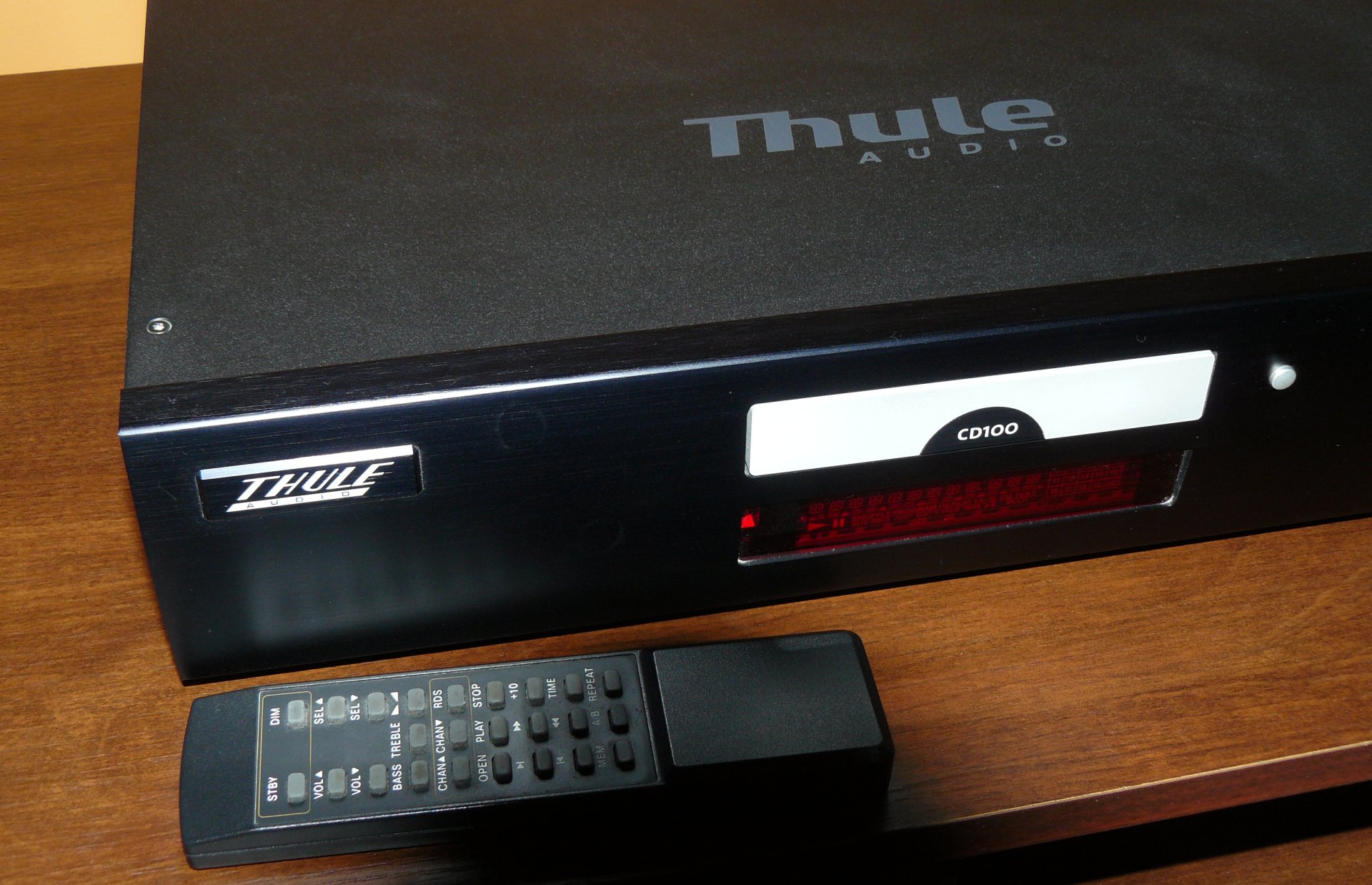 Thule Spirit CD100 - Mali oglasi - HiFi forumi