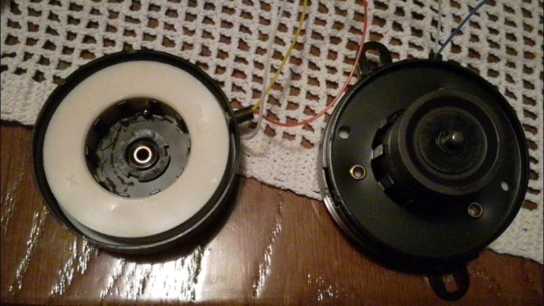 Pro-Ject RPM 5 motor - Vinyl - HiFi forumi