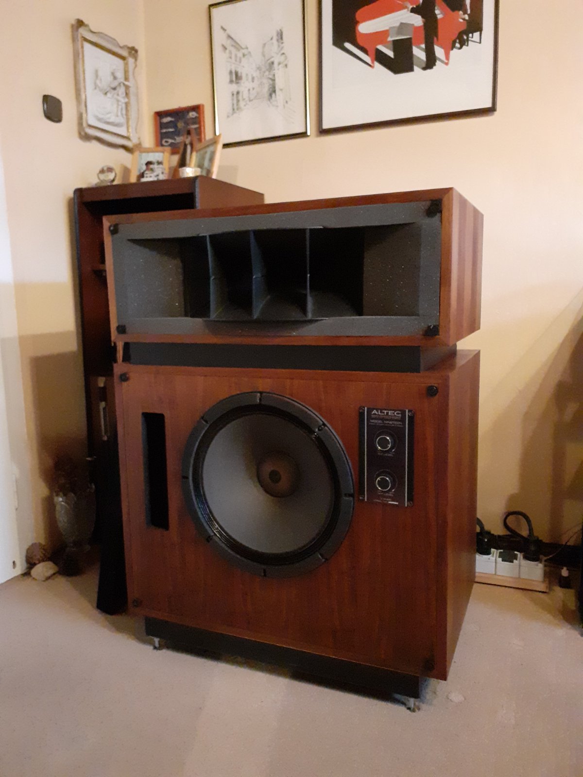 Altec 19 - Mali oglasi - HiFi forumi