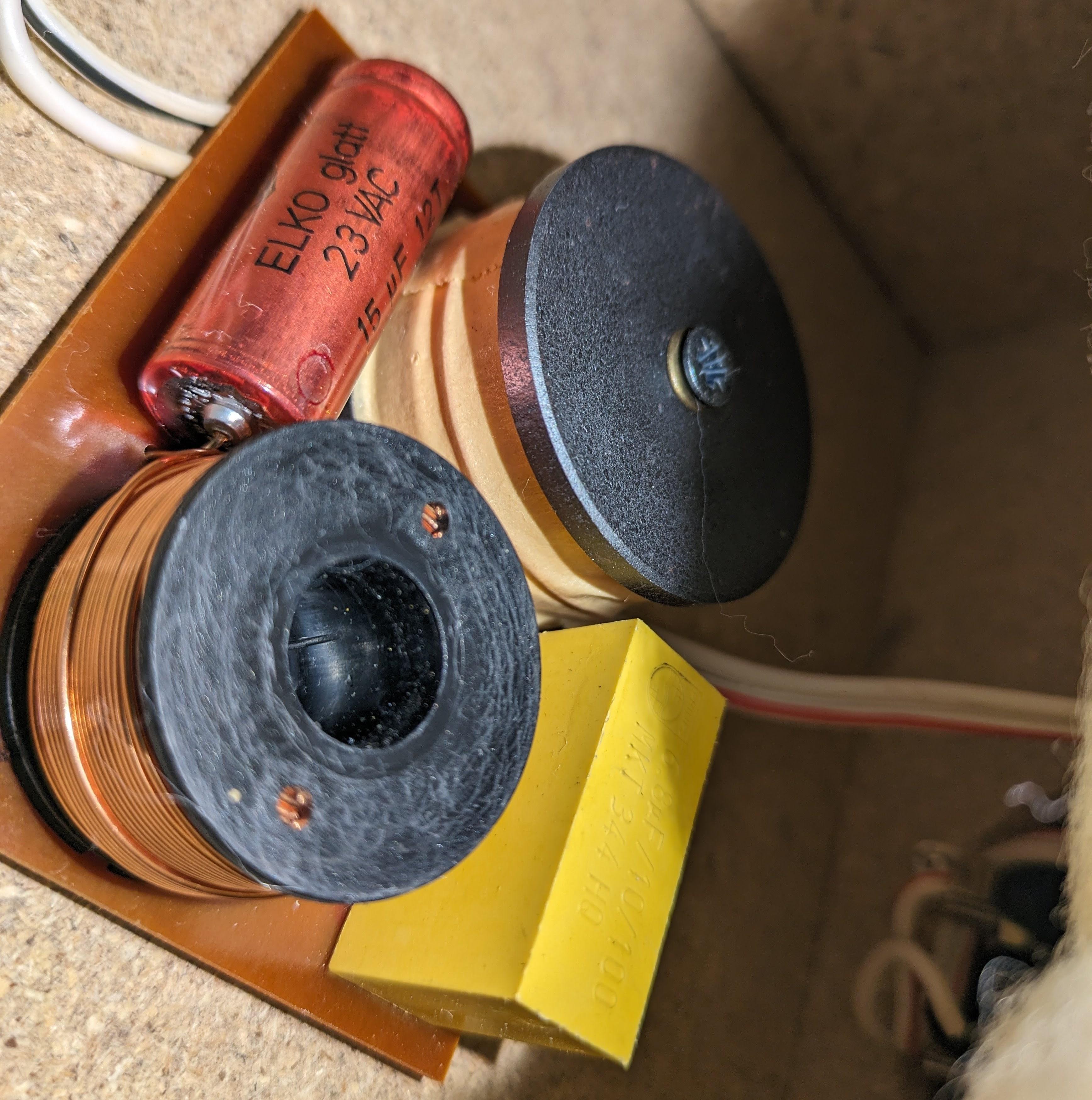 Stelovanje skretnice 2-sistemca - Servis - HiFi forumi